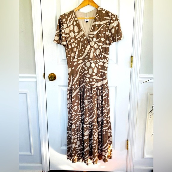 CAbi | Dresses | Cabi Swoon Dress 647 Soft Stretch Printed Tiered Midi ...